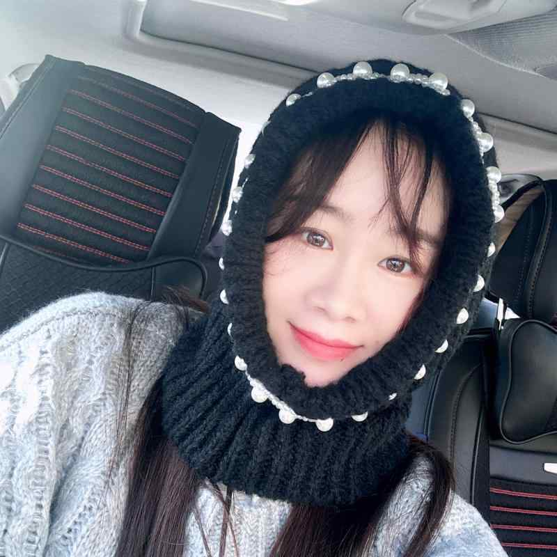 秋冬 レディース ニット帽 バラクラバ 耳当て スカーフ一体 パール 保暖 毛糸 暖か ウール混 防寒 フェイスカバー 女性用 ヘッドウェア・スタイル: エレガント・種類: 包頭帽/頭巾帽・主な素材: 綿・帽頂形状: 丸頂・帽檐形状: 無檐...