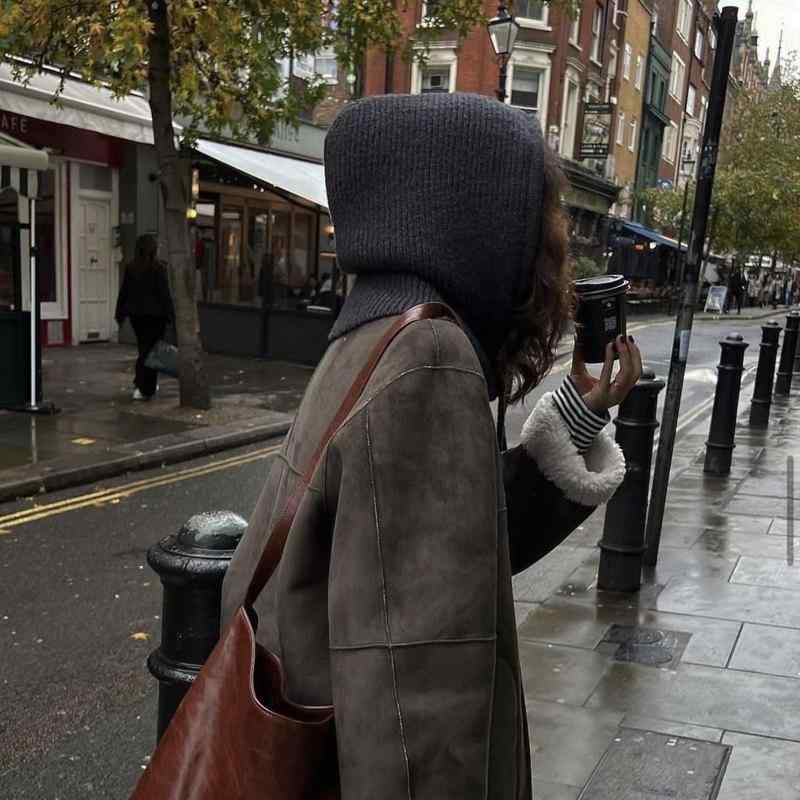 ニット帽 バラクラバ 保暖 ウール ヤク毛 混紡 軽量 暖か 秋冬 アウトドア 保温 防寒 フェイスカバー 伸縮性・主な素材: 羊毛混紡・サイズ: 均一・カラー展開: カーキ.ベージュ.ダークグレー.ブラウン