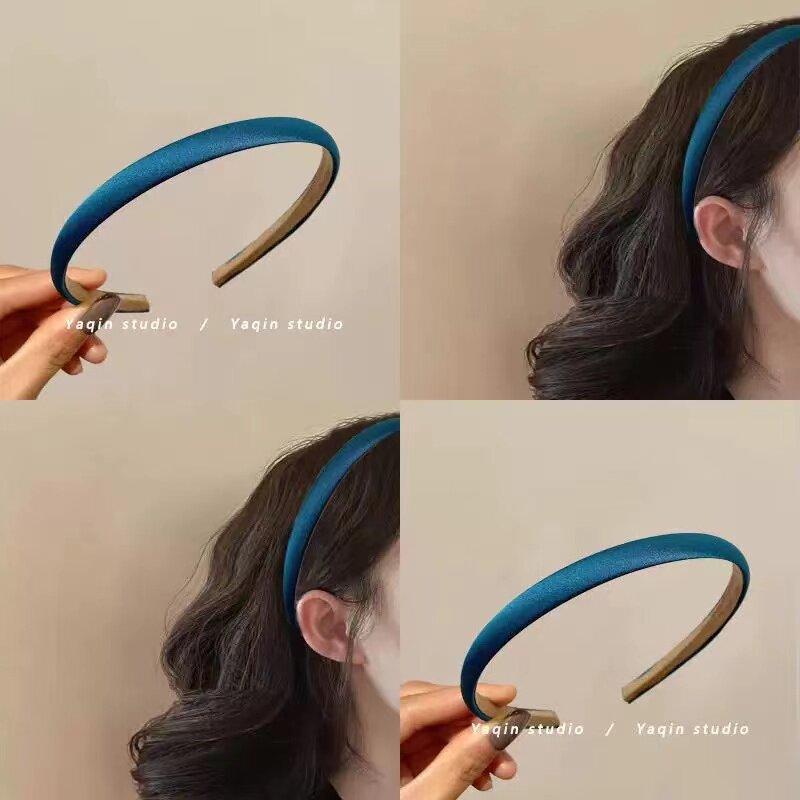 ヘアアクセサリー ブルー サテン 細身 ヘアバンド 洗顔用 髪留め 外出 シンプル ヘアクリップ 髪飾り 普段使い 軽量 伸縮性・カテゴリ: ヘッドバンド・スタイル: 日韓・主な素材: 布・カラー展開: 紫.黒.黄.白.浅藍.湖藍.カーキ....