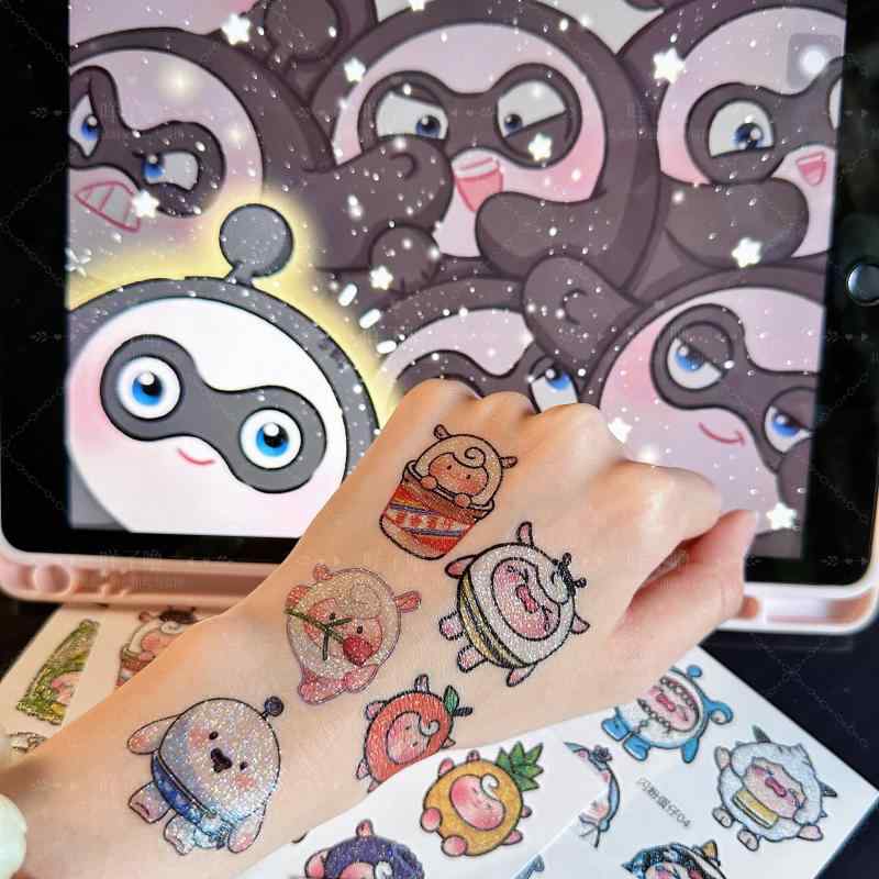 タトゥーシール キッズ かわいい カートゥーン たまごキャラ 子羊モチーフ キラキラグリッター 防水加工 安全素材 遊び用 仮装パーティー 低刺激 剥がしやすい 動物プリント ファンタジー・対象年齢: 4歳.5歳.6歳.7歳.8歳.9歳.1...