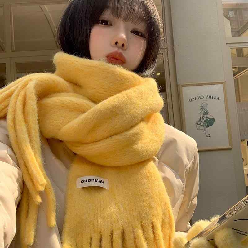 マフラー レディース ニット 羊毛入り イエロー 韓国 雰囲気 秋冬 厚手 暖か 首元保護 巻きやすい スタイリッシュ 保湿 柔らか素材・カテゴリ: マフラー・スタイル: 韓国・ディテール: タッセル・幅: 30cm・長さ: 175cm・形...