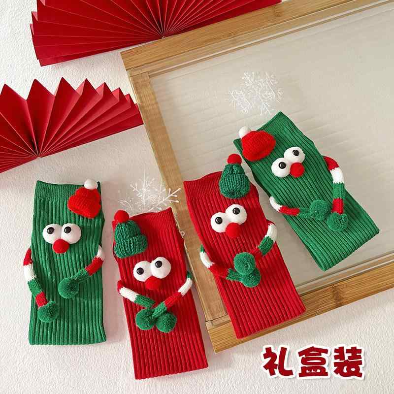 クリスマス 靴下 レディース 赤 ミドル丈 かわいい ユーモラス カップル 親子 子供用 冬 ふわふわ 素材 ギフト 向き 通年 室内 履き 快適 伸縮性 高さ・スタイル: 個性・筒丈: 中筒・機能: 美脚形成・主な素材: 綿・柄: 無地・...