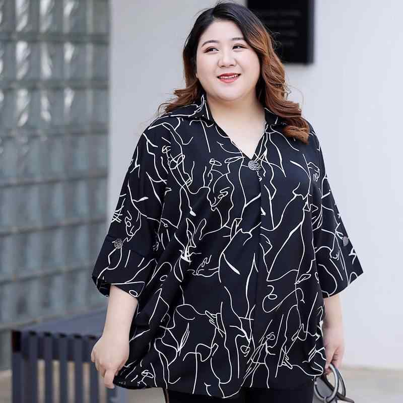ブラウス レディース 夏 ゆったり 大きいサイズ シフォン 花柄 短袖 通気性 軽量 お腹カバー プリント トップス 涼しい 日常使い・柄: 小花柄・・カラー展開: ブラック.ホワイト・袖丈: 五分袖・衣長: 中長・版型: ゆったり・主な素...