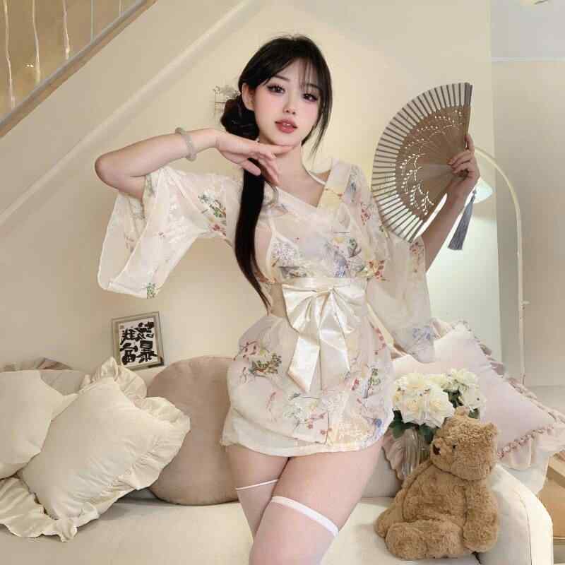 レディース 浴衣 パジャマ セット かわいい セクシー 小花柄 長袖 ガウン 寝間着 部屋着 和風 フラワープリント ゆったりシルエット・スタイル: セクシー・柄: 花柄・裏地: ナイロン100%・対象: 若者・厚み: 薄手・丈: 短め・性...