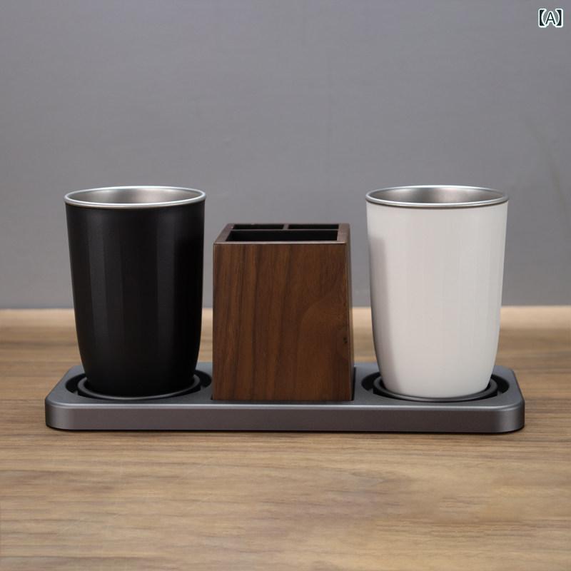 洗面所 歯ブラシ スタンド うがい カップ セット 高級感 軽量 アルミ モダン カウンタートップ用 シンプル 収納 バスルーム アクセサリー・スタイル: 軽奢風・柄: 無地・主な素材: アルミ合金底座.黒胡桃木座.304ステンレス内胆.P...
