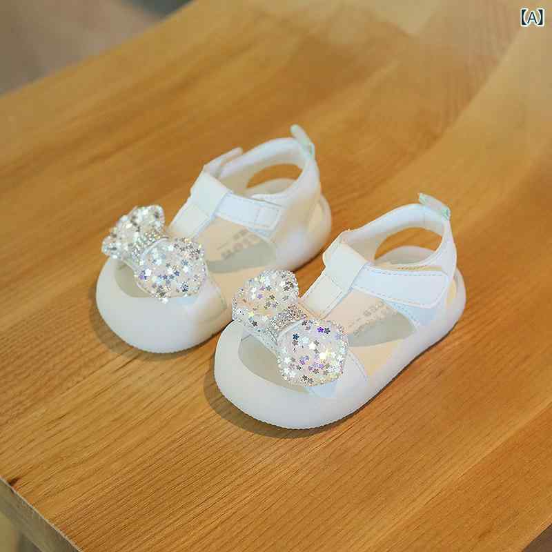 女の子 ベビーサンダル 夏用 通気性 つま先保護 プリンセス 防滑 柔らかいソール 歩行練習 室内外 軽量 伸縮性 吸湿速乾 ピンク系 カジュアルスタイル・対象年齢: 6ヶ月・機能: 通気.防滑.防蹴・閉じ方: ・サイズ展開: 11.5.1...