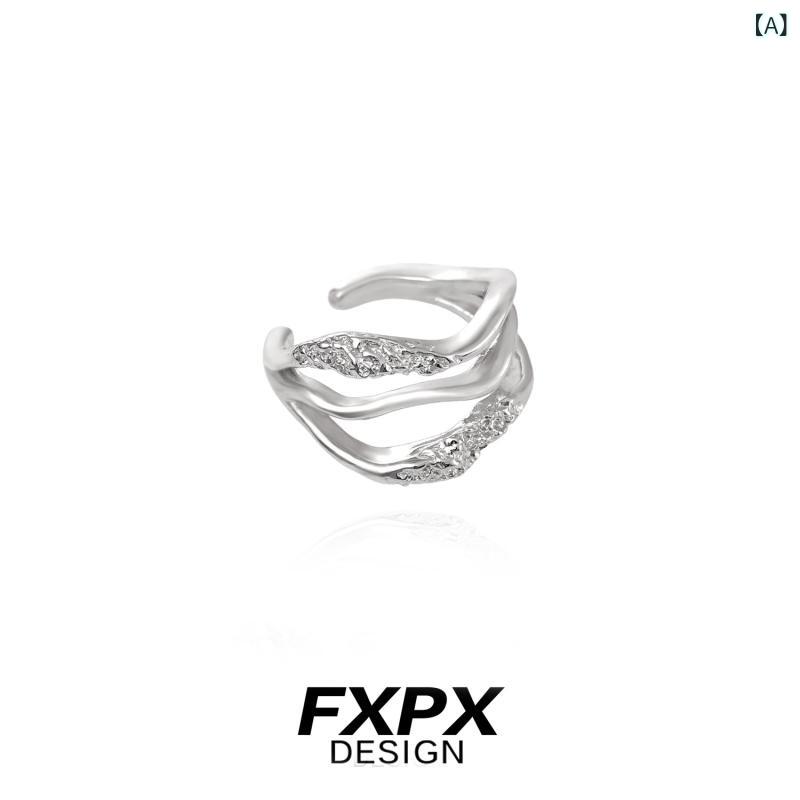 イヤークリップ シルバー 耳骨 クリップ 不規則 三層 テクスチャー 質感 穴なし ノンピアス ユニーク メタル調 個性的 形状 金属風・カテゴリ: イヤーカフ・スタイル: 日韓・素材: 925銀・対象: 女性