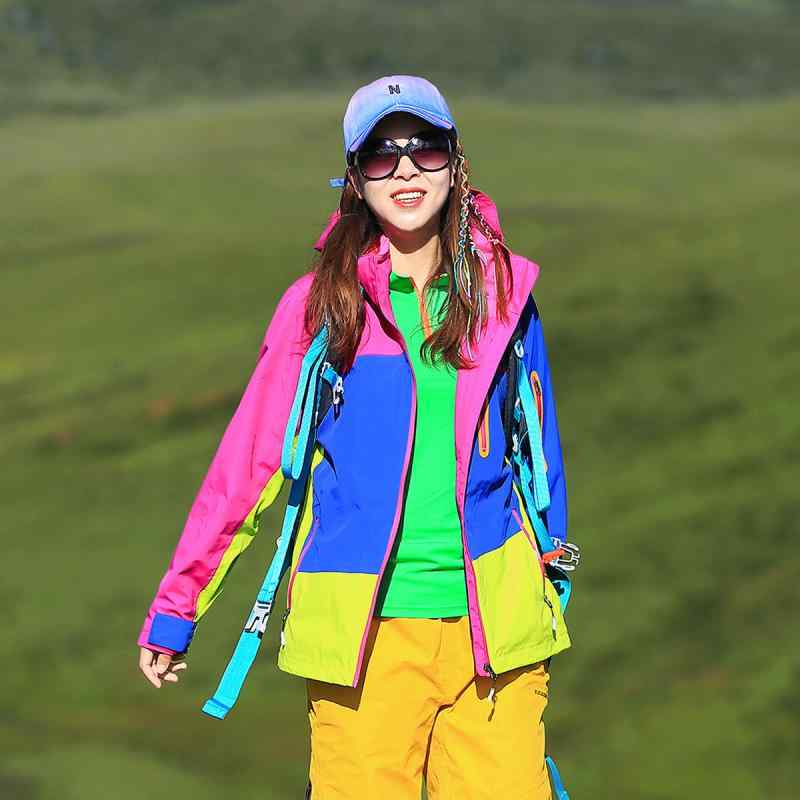 秋冬 レディース 登山 旅行 用 防風 防水 透湿 ジャケット 取り外し インナー 付き 3in1 セット アウトドア 軽量 機能性・対象: 女性・スタイル: ツーピース・フィット: レギュラー・丈: レギュラー・主な素材: ポリエステル1...
