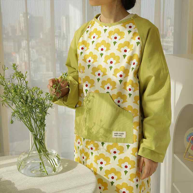 エプロン 長袖 防水 防汚 綿帆布 キッチン用 家庭用 学生用 絵画用 後ろ前着用 吸湿速乾 軽量 伸縮性・主な素材: 綿100%・用途: 防水・スタイル: 韓国・柄: 田園風・カラー展開: レモンイエロー.ピンク.グリーン・カテゴリ: 家...