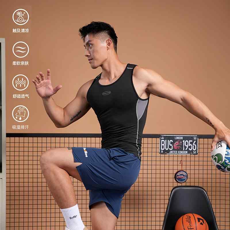 メンズ タイトフィット タンクトップ スポーツ トレーニング 吸湿速乾 接触冷感 ランニング バスケットボール アウトドア アクティブウェア・スタイル: タイト型・主な素材: ポリエステル86%.ポリ塩化ビニル14%・対象: メンズ・機能:...