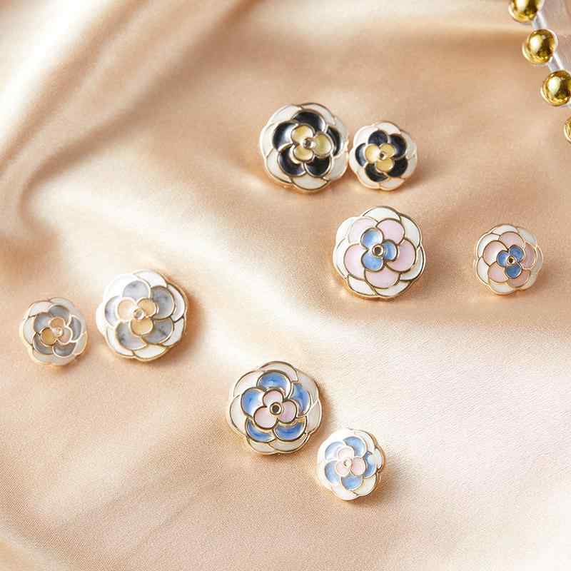 ボタン 金属製 スーツ用 カーディガン 花柄 カジュアル ファッション 手縫い デコレーション 衣類 装飾 アクセサリー 手芸