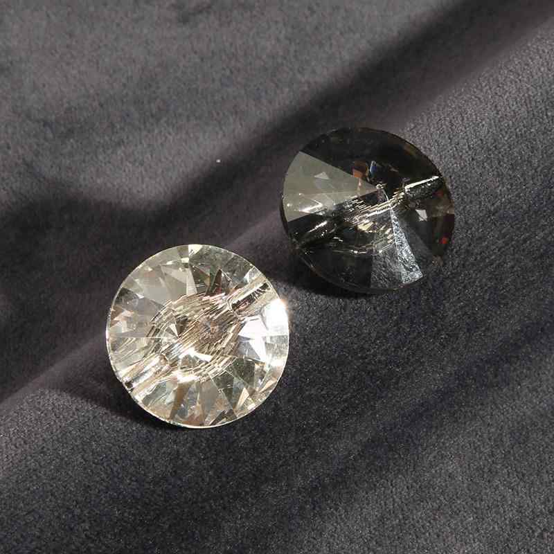 ボタン レディース 丸型 水晶 クリスタル 高級感 袖口用 シャツ カーディガン 開衫 ファッション アクセサリー 装飾 女性上衣 日常使い 光沢 透明 細工 繊細 ・素材: 水晶ガラス・カラー展開: 白色.ブラックラインストーン.ブラック...