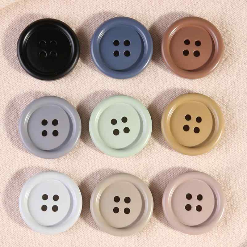ボタン メンズ レディース 高級感 樹脂 マット グレー ブラウン スーツ コート トレンチコート アウター パンツ シャツ ユニセックス アクセサリー ファッション 小物 ビジネス フォーマル 軽量 耐久性・サイズ: 15mm.18mm....