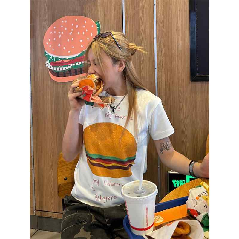 レディース Tシャツ ハンバーガー柄 プリント クルーネック ショートスリーブ ストリート カジュアル 夏 トップス 日常使い ストリートスタイル・スタイル: ストリート・性別: ユニセックス・シルエット: ストレート・袖丈: 短袖・対象年...