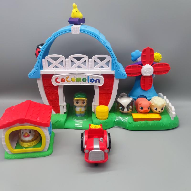 子供用 音楽農場 おもちゃセット 動物フィギュア 5体 教育玩具 音が出る 動物遊び 室内遊び 知育玩具・対象年齢: 14歳以上・素材: プラスチック・玩具タイプ: 模擬部屋/家具・対象性別: 男女共通