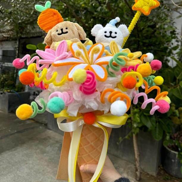 クラフトキット ワイヤーアート 小犬 花束 材料セット 針金 クラフト デコレーション アクセサリー 創作 ラインアート ブーケ ギフトラッピング 趣味 工作 インテリア雑貨・対象年齢: 3歳.4歳・対象性別: 男女共通・カラー展開: 線条...