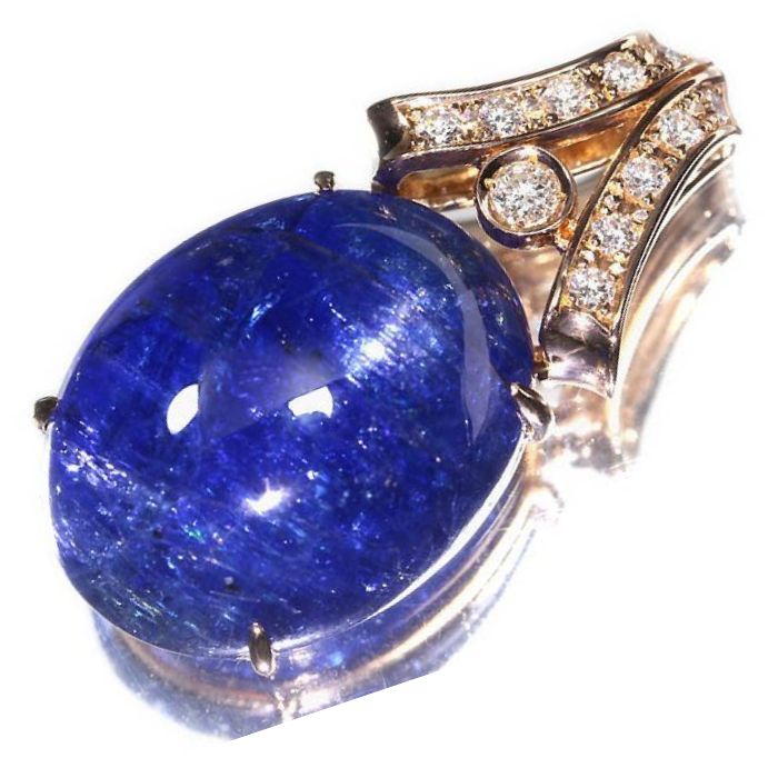 ■商品説明■ ◆安心の品質！！！【日本宝石科学協会】発行ソーティング付き！！！ 超希少！！！ 天然タンザナイトキャッツアイ 超特大37．8ctとダイヤモンドを贅沢に宝飾した、高超級ペンダントヘッドをご紹介いたします！！！ その神秘的な輝きを...