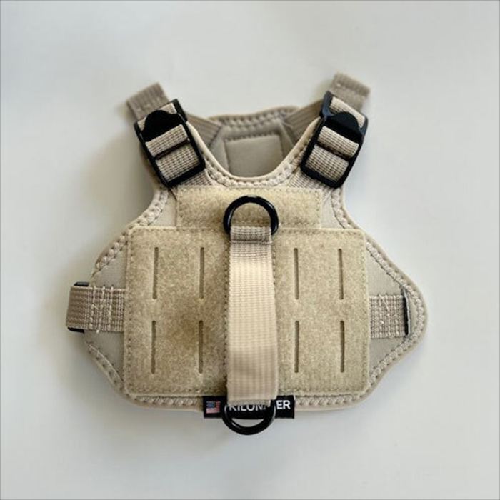 Malibuライン マリブ （カリフォルニア州）から名前をとった、新しいハーネスモデル。 マリブのサーファーのウエットスーツからインスピレーションを受け、同様の生地である「ネオプレーン」を使用して開発されました。 日本オリジナルの製品です。...