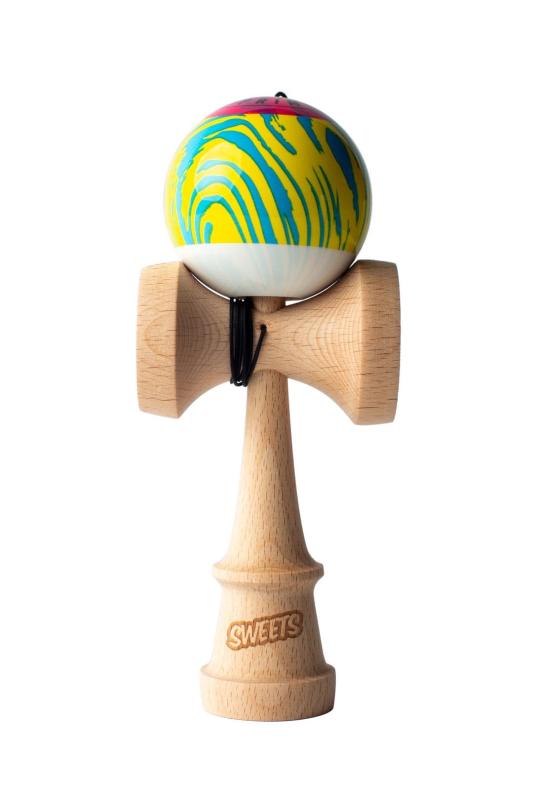 Sweets Kendamas けん玉 PRIME Grain Split オリジナルステッカー付けんの材質:ブナ玉の材質:ブナサイズ:けん高さ:16cm/皿胴幅:7.2cm/大皿径:4.5cm/小皿径:4.1cm/中皿径:3.8cm付属品...