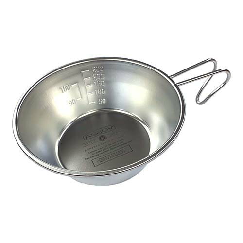 サイズ：W122 × H45 ×D122mm（本体+持ち手170mm） 素材：ステンレス 生産国：日本金物の町として知られる新潟 燕三条で製作したシェラカップ です。炒め物や炊飯などクッカーとしてはもちろん、そのまま食器としても使えるアウト...