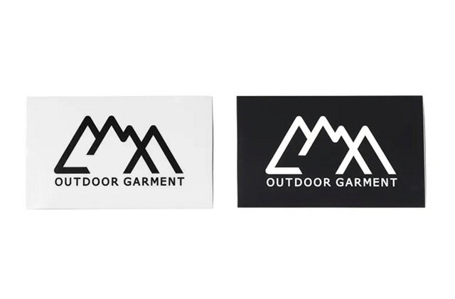 ●サイズ　横9cm×縦5.5cm ●以前から要望の多かったステッカーです。 　ブラックとホワイトの2枚セット。 メーカー希望小売価格はメーカーサイトに基づいて掲載しています 【ご購入前にお読み下さい】 ・当店ではよりたくさんのお客様にご利用...