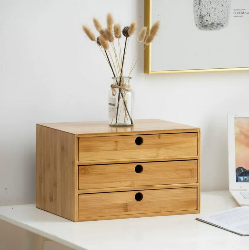 商品詳細商品内容卓上チェスト商品仕様付属品:無し素材:木製生産国:中国サイズサイズ(cm):写真のとおり商品について: ※製造中(縫製、染色など)により商品において色味や柄、サイズに若干の誤差や、生地を織る際に糸の継ぎ目や多少のほつれ等が生...