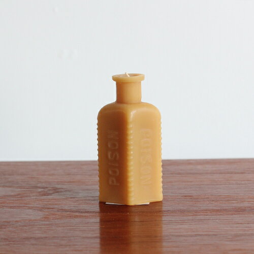POISON BOTTL BEE WAX 蜜蝋キャンドル　H11.7cm ■素材： beeswax100% ■生産：USA