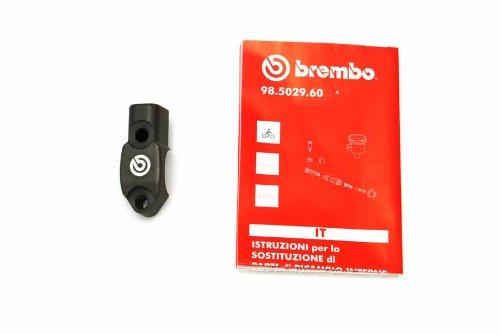 brembo(ブレンボ) ハンドルバークランプ RCS 正ネジ 110.A263.90タイプ:正ネジ備考:ロゴ有り 適応:RCSマスター専用(ミラーホール/正ネジ)*逆ネジ110.A263.91(P035-0230)になります。ミラーホルダ...