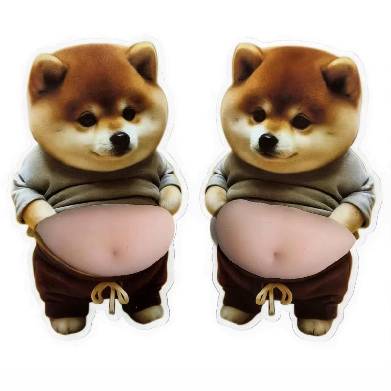 犬 お腹 シール 3D ぷにぷに【2026新型】柔らかい もっちり スクイーズ ステッカー かわいい デブ犬 癒し グッズ 手帳 デコ スマホ 車内 装飾用 (灰服の柴犬2個)【3D立体×ぷにぷに触感で癒し効果】 愛らしいデブ犬のお腹を再現...