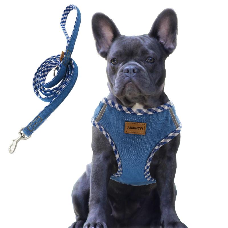 Aiminto デニム犬用ハーネス＆リードセット、通気性の高いメッシュ素材、軽量、ハーネス胸元に反射材付き - 中型犬用 (ハーネスとリードをセット(ベイビーブルー), L 胴範囲48-54cm)注文する前に常に犬の胸と体重を測定してくださ...