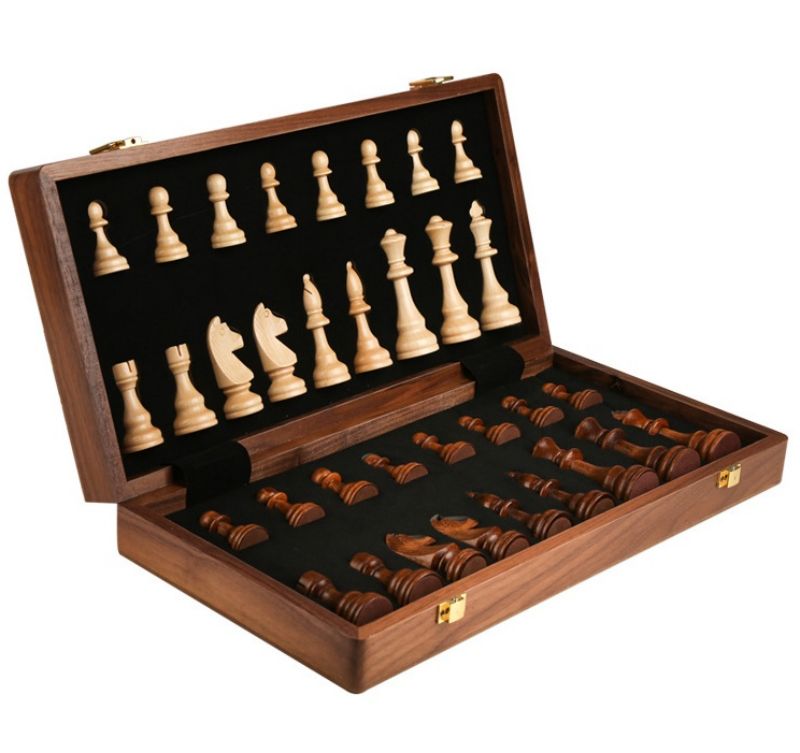 &nbsp; &nbsp;材料-無垢材、絶妙で持ち運びが簡単 保管-チェスの駒を保管するための個別のスロット。手作り-折りたたみ式木製チェス盤。完璧なギフト-子供と友人や親との関係を促進し、屋内と屋外に適したボードゲームを共有します。学校、...
