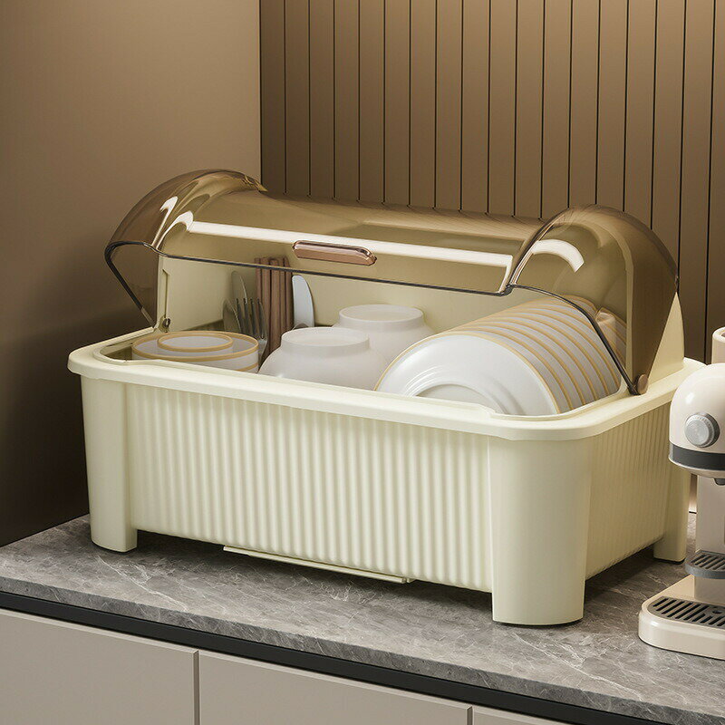 プロフェッショナルなデザインで、あらゆる種類の食器を効果的に保管し、キッチンを整頓して整然と保つことができます。耐久性のあるプラスチック素材で作られており、軽量で丈夫で、掃除が簡単で壊れにくいです。密閉蓋が付いているので、ゴキブリやその他の...