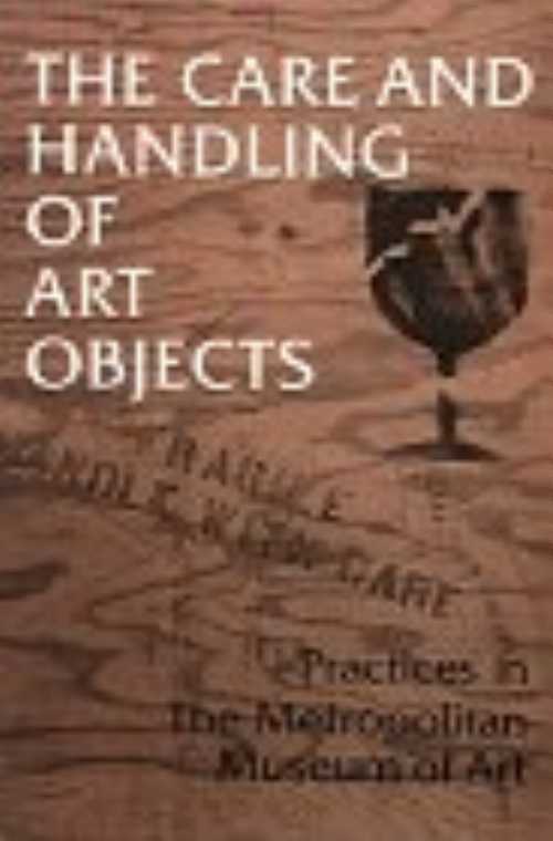 タイトル: Care and Handling of Art Objects著者: Marjorie Shelley出版社: Harry N. Abrams, Inc.出版日: 2000年08月01日古本非常に良い。端が少し摩耗しているが、...