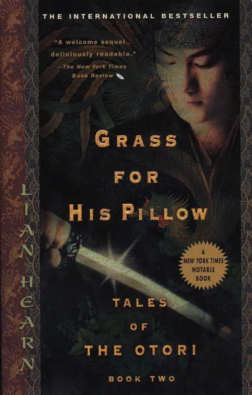 タイトル: Grass for His Pillow著者: Lian Hearn出版社: Penguin Publishing Group出版日: 2004年06月01日古本非常に良い。端が少し摩耗しているが、汚れのないきれいな本。製本状態...