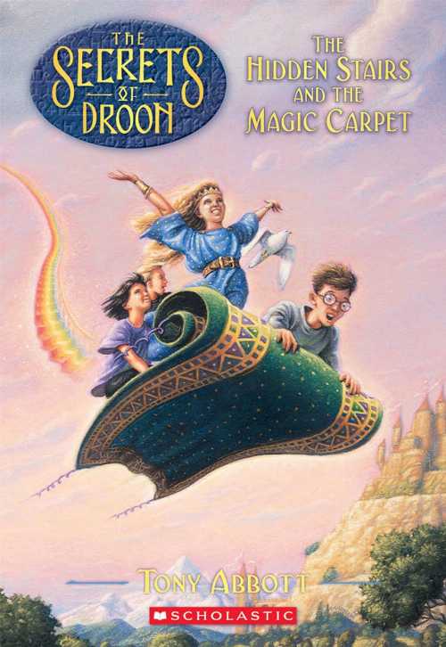 タイトル: Hidden Stairs and the Magic Carpet著者: Tony Abbott出版社: Scholastic出版日: 1999年06月01日古本非常に良い。端が少し摩耗しているが、汚れのないきれいな本。製本状...