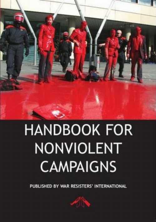 タイトル: Handbook for Nonviolent Campaigns著者: Javier Garate出版社: War resisters' International出版日: 1970年01月01日古本良い。端の摩耗が中程度。製...