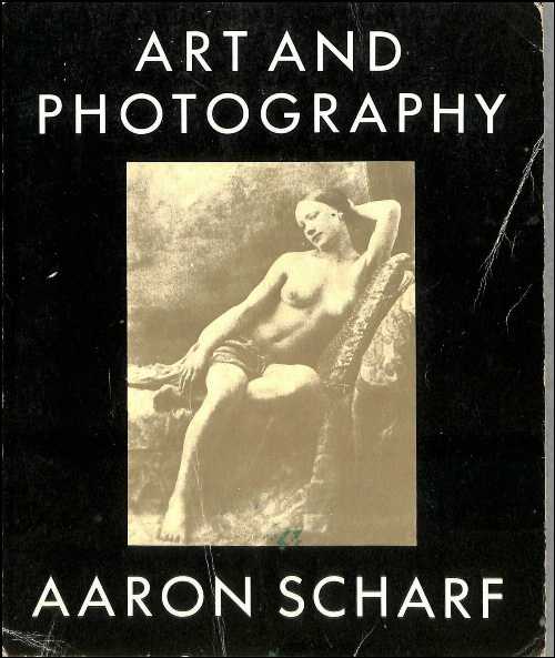 タイトル: Art and Photography著者: Aaron Scharf出版社: Penguin Books出版日: 1974年05月30日古本良い。端の摩耗が中程度。製本状態良好。本文にマーキングがある場合があります。図書館から...