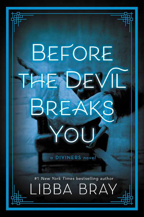 タイトル: Before the Devil Breaks You著者: Libba Bray出版社: Little, Brown Books for Young Readers出版日: 2017年10月03日古本良い。端の摩耗が中程度。製...