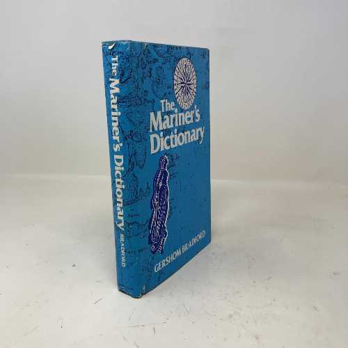 タイトル: The Mariner's Dictionary著者: Gershom Bradford出版社: Weathervane Books New York 195出版日: 2026年06月08日古本非常に良い。端が少し摩耗しているが...