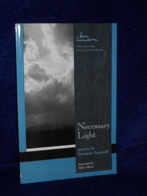 タイトル: Necessary Light著者: Patricia Fargnoli出版社: Utah State University Press出版日: 1999年10月01日古本非常に良い。端が少し摩耗しているが、汚れのないきれいな本...
