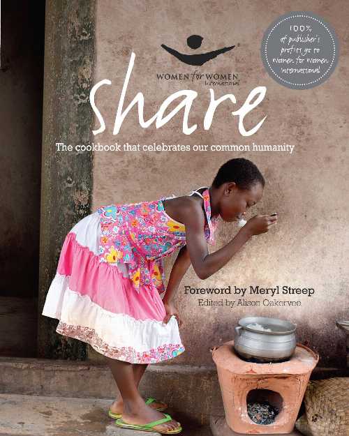 タイトル: Share: The Cookbook That Celebrates Our Common Humanity著者: Meryl Streep出版社: Kyle Books出版日: 2013年05月16日古本ほぼ新品。傷みが少な...