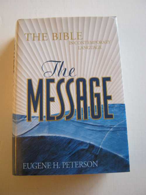 タイトル: Message-MS著者: Eugene H. Peterson出版社: Navpress出版日: 2002年07月01日古本非常に良い。端が少し摩耗しているが、汚れのないきれいな本。製本状態は良好。ダスト ジャケットが付属して...