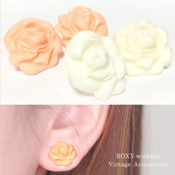 朝10時までのご注文で当日〜1日発送を心がけております。在庫切れの場合、お取り寄せ(1〜3週間ほど)になります。ご了承いただけない場合、メールまたは問い合わせフォームにてご連絡下さい。サイズ：25mm×25mm素材：樹脂備考：表示はペアの価...