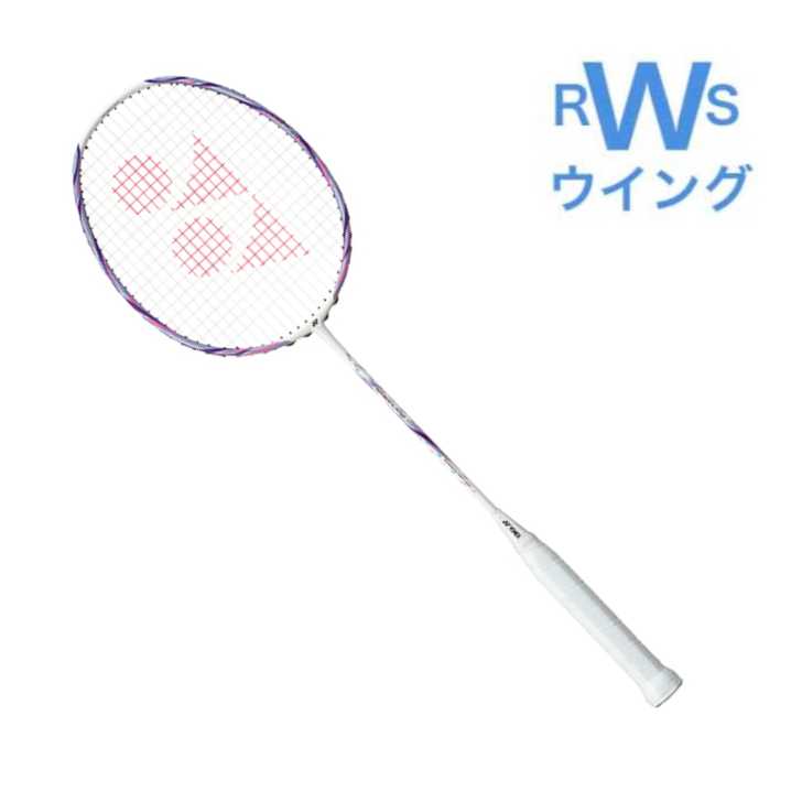 商品説明 【日本バドミントン協会審査合格品】 パワークッション,デュラブルスキンライト,ダブルラッセルメッシュ,エルゴシェイプ,ラウンドソール,ラディアルブレードソール スペック 仕様専用ケース付 推奨張力 17-22(lbs) 推奨ストリ...