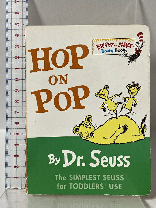 【中古】洋書 Hop on Pop: The Simplest Seuss for Youngest Use (Bright & Early Board Books) Random House Dr. Seuss　SKU00U-260518...