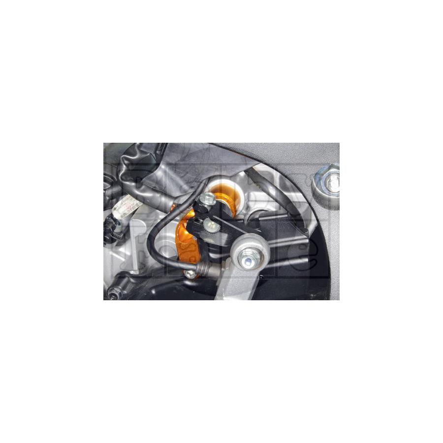 メーカー名：ベビーフェイスメーカー品番：RR4-CAH01BK販売備考：HRCシフトパターン+シフトスピンドルホルダー使用時に必要適合情報：ホンダ[HONDA] CBR1000RR-R 20
