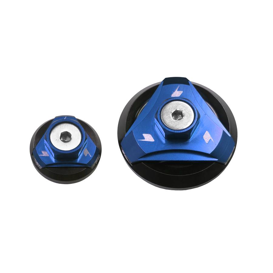メーカー名：バイカーズメーカー品番：K0145-BLUバイカーズとは、タイ王国でアルミビレットパーツを製造するアクセサリーメーカーです。独創的なデザインと美しいカラー配色を重視し、品質はタイブランドの中でもトップクラス。豊富なカラーバリエー...