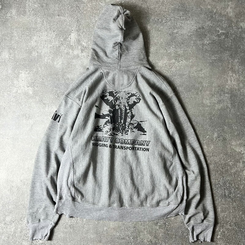 No... f060407-08 ge... 2000年代 brand... Champion color... 霜降りグレー material... 78% COTTON・22% POLYESTER size... L ─ descrip...