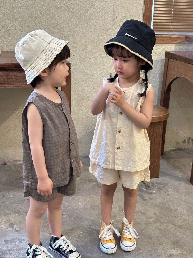キッズ ベビー服 女の子 男の子 子供服 シャツ ショートパンツ 韓国こども服 夏服 おしゃれ 可愛い 赤ちゃん ルー キッズ ベビー服 女の子 男の子 子供服 シャツ ショートパンツメーカー希望小売価格はメーカーカタログに基づいて掲載しています