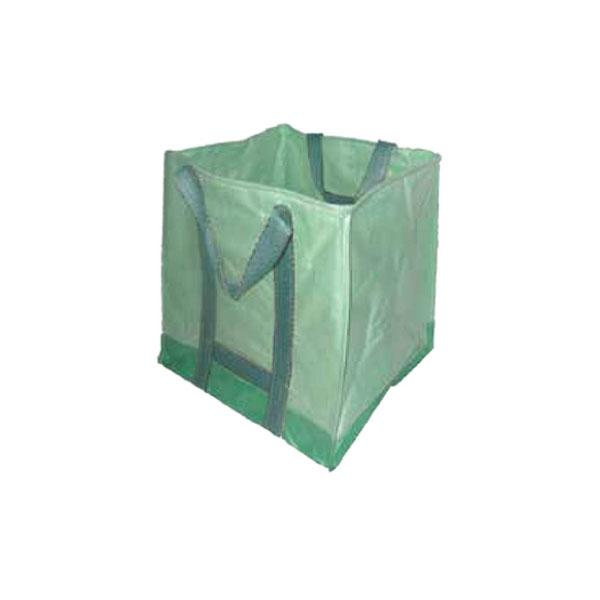 【用途】 ●現場の廃材入れ、ゴミ、落葉などの回収 【特長】 ●コンパクトに折りたたんで収納、保管に便利。 ●FRP芯内蔵で固定不要、自立しています。 ●表面ラミネート加工で防水効果があります。 材質：ポリプロピレン（本体・ベルト） 骨組み：...